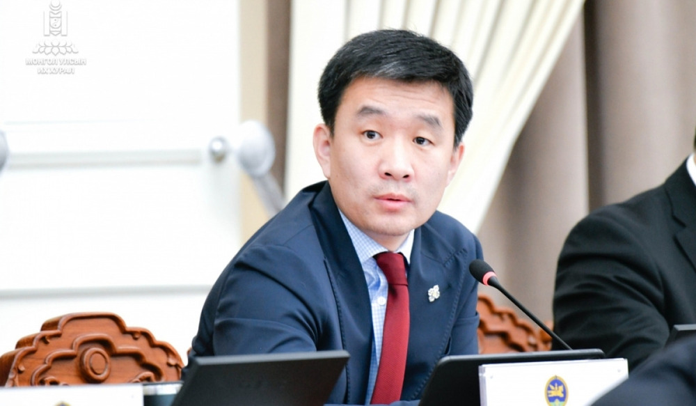 Дав Цогтбаатар гишүүнтэй холбоотой шүүхийн шийдвэр хуулийн мухардалд